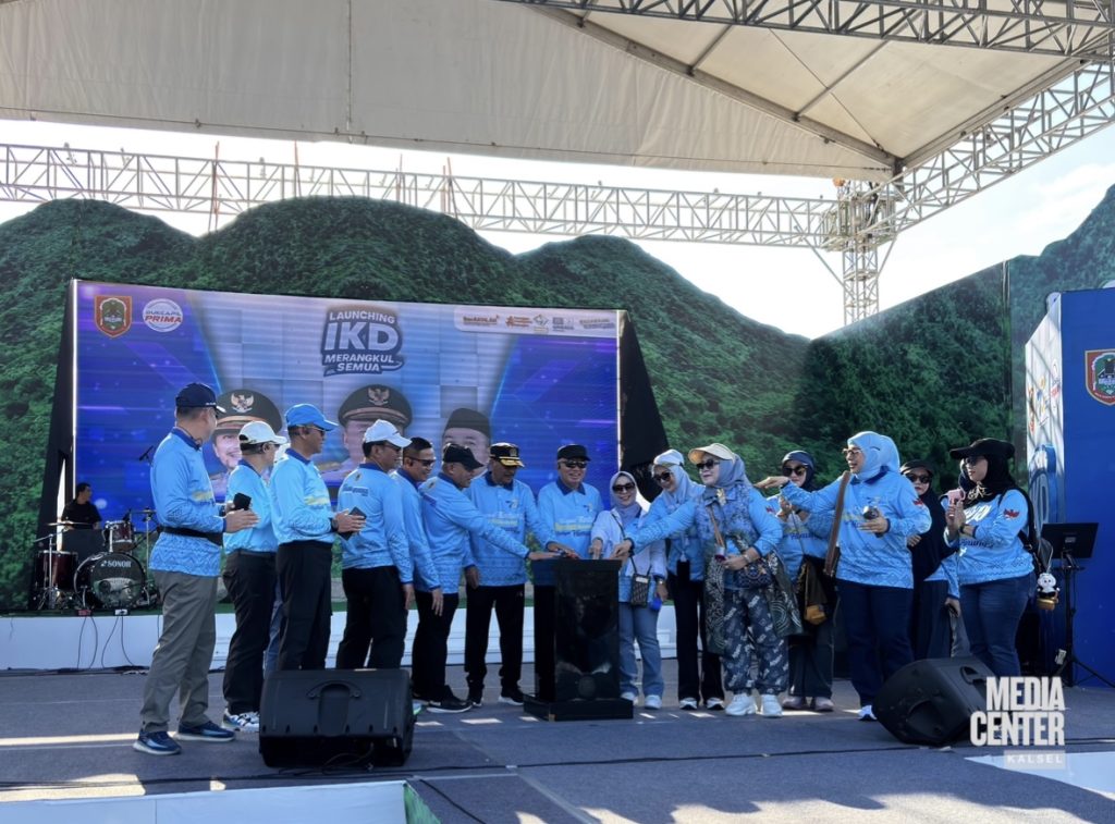 Gubernur Kalsel Luncurkan Identitas Kependudukan Digital – Sinar Barito