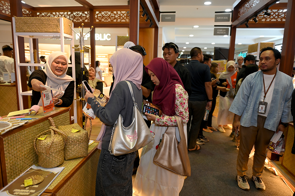 Pamor Borneo 2025 Dongkrak Investasi dan Bawa Geopark Meratus Mendunia ...