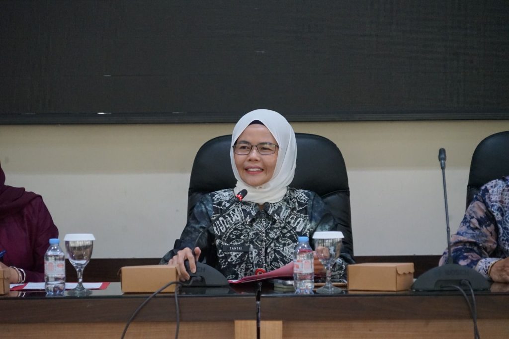 Pemprov Kalsel Perkuat Sinergi TJSLP untuk Pembangunan Berkelanjutan ...